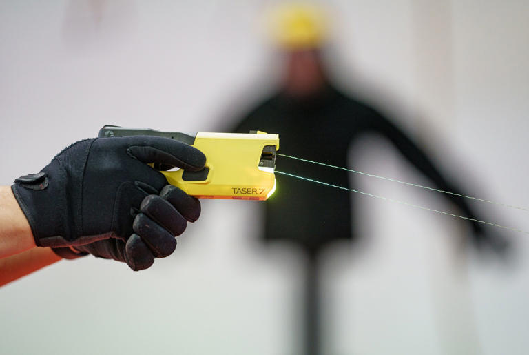Wie oft die Polizei im Saarland Taser einsetzt