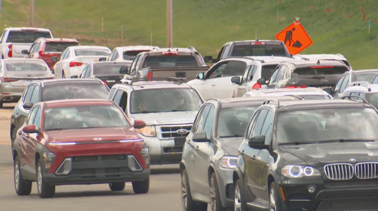 Heavy traffic gridlock in southwest Edmonton as construction ramps up ...