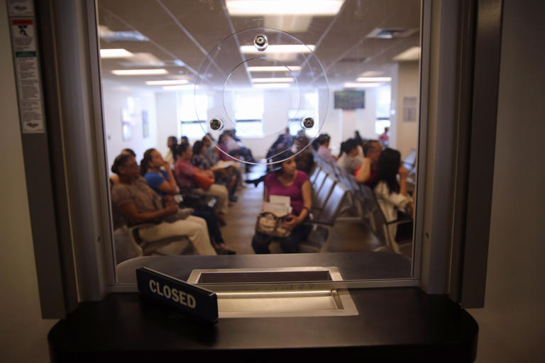 What Trump's new green card guidance means for immigrants already ...