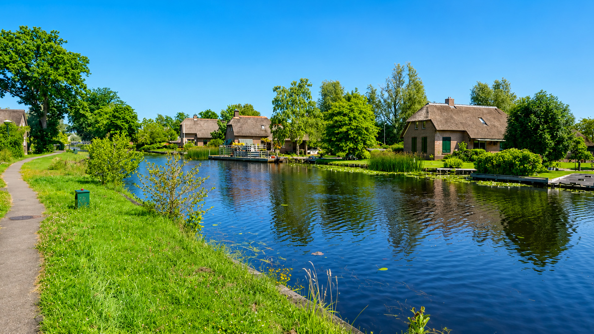 Dwarsgracht reveals a peaceful Dutch countryside escape (4K)