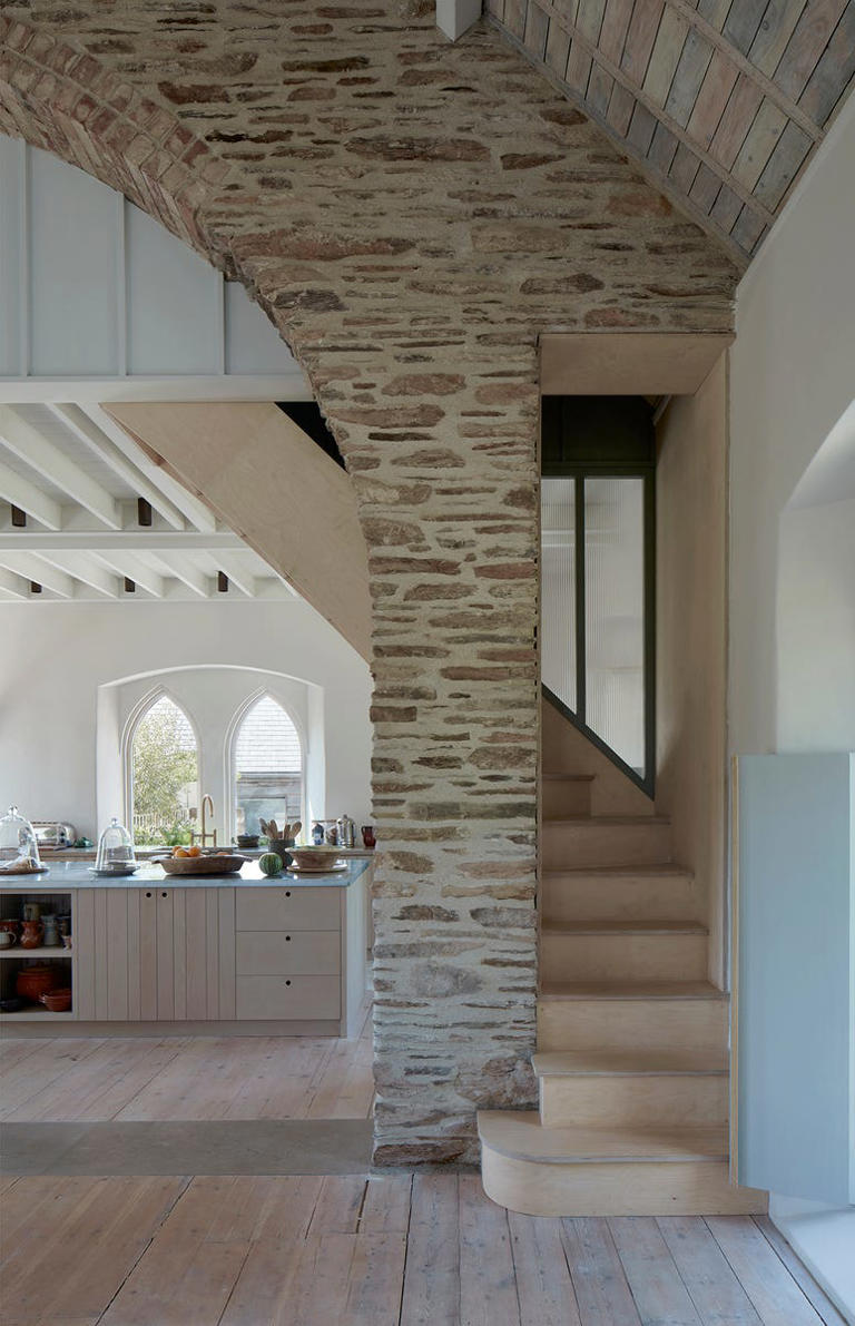 De antigua iglesia a casa sostenible: una vieja capilla reconvertida en ...