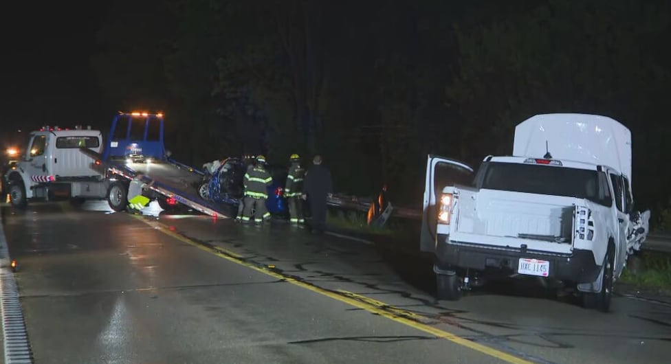 2 in serious condition after crash in Darke County