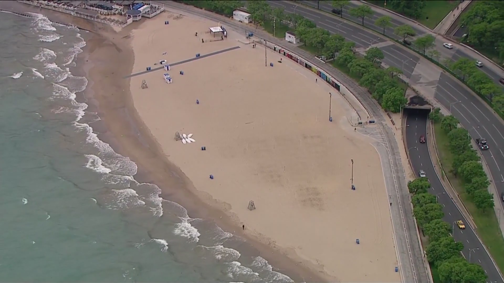 Chicagoans ready to soak up the summer as Memorial Day weekend arrives