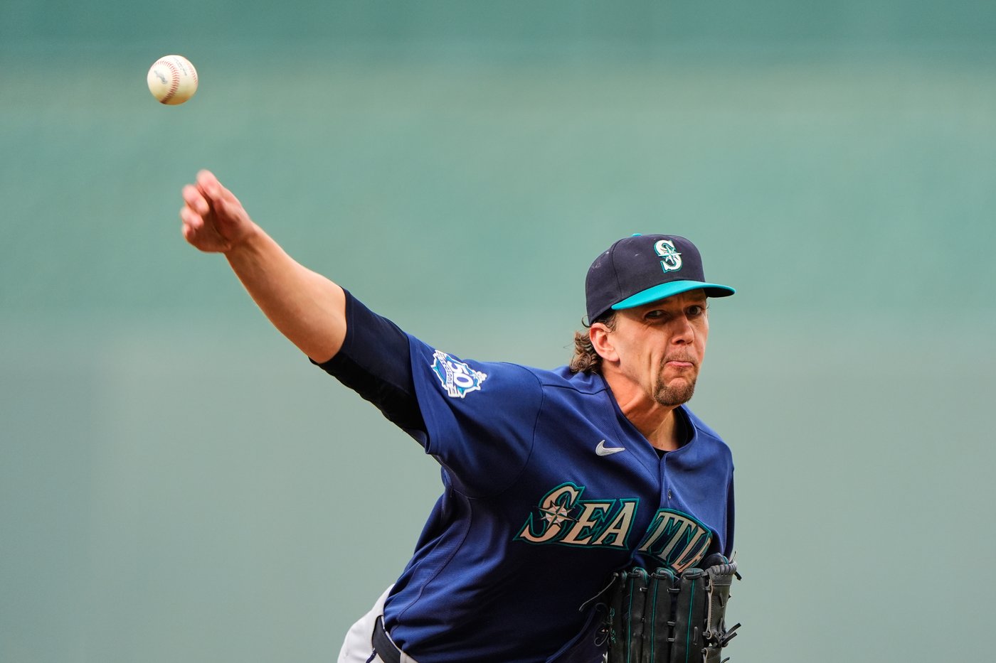 Mitch Garver's 2-run homer sends Mariners to 2-0 win over punchless Royals