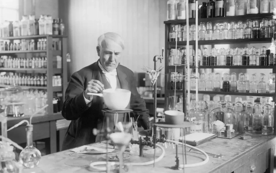 Thomas Edison’s journey from ideas to impact