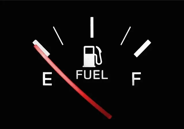 If you follow this 1/4 fuel tank rule it'll save you a lot of money in ...