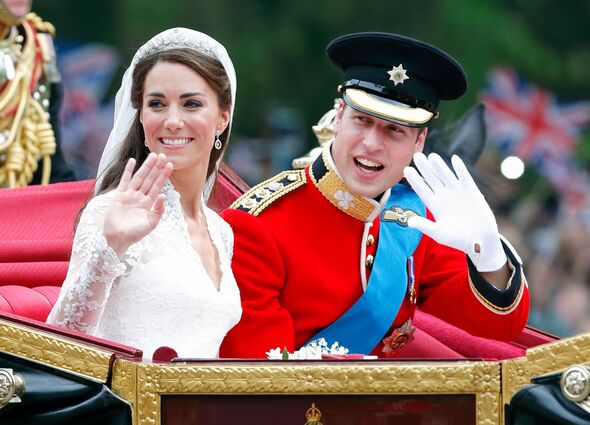 Slice of Prince William and Princess Kate's wedding cake goes on sale ...