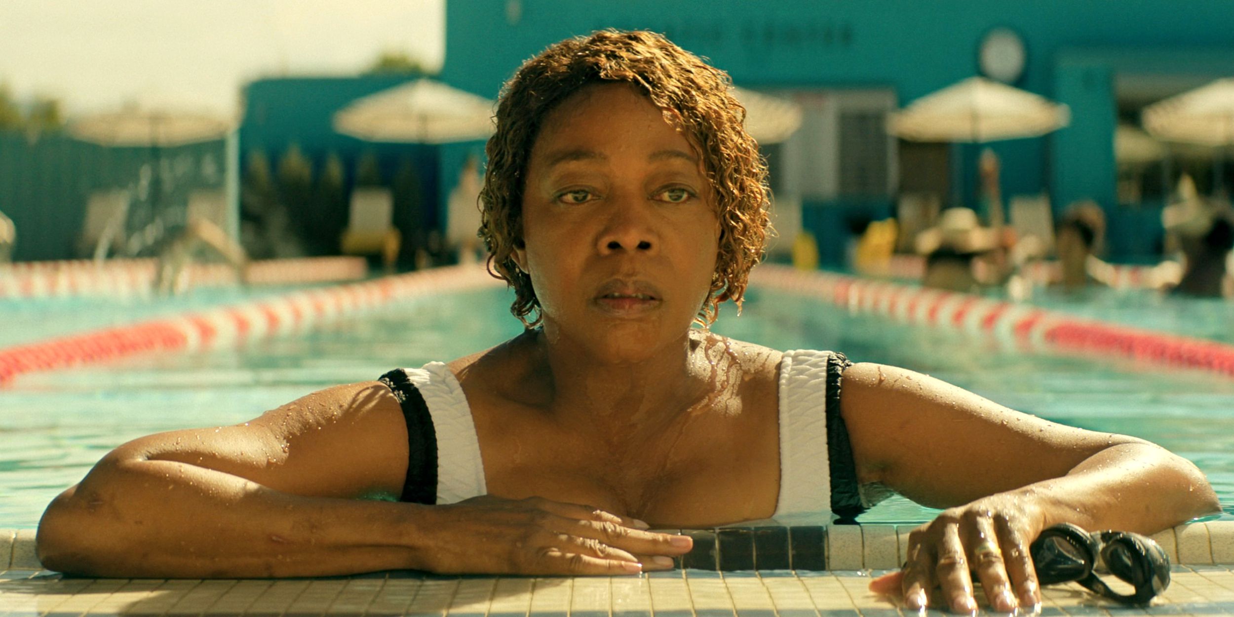 Netflix’s new 8-part sci-fi series officially beats 'Stranger Things ...