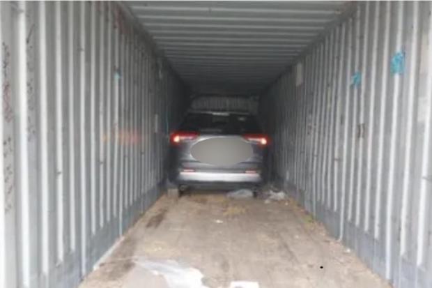 Stolen vehicles found hidden inside vans in south Essex