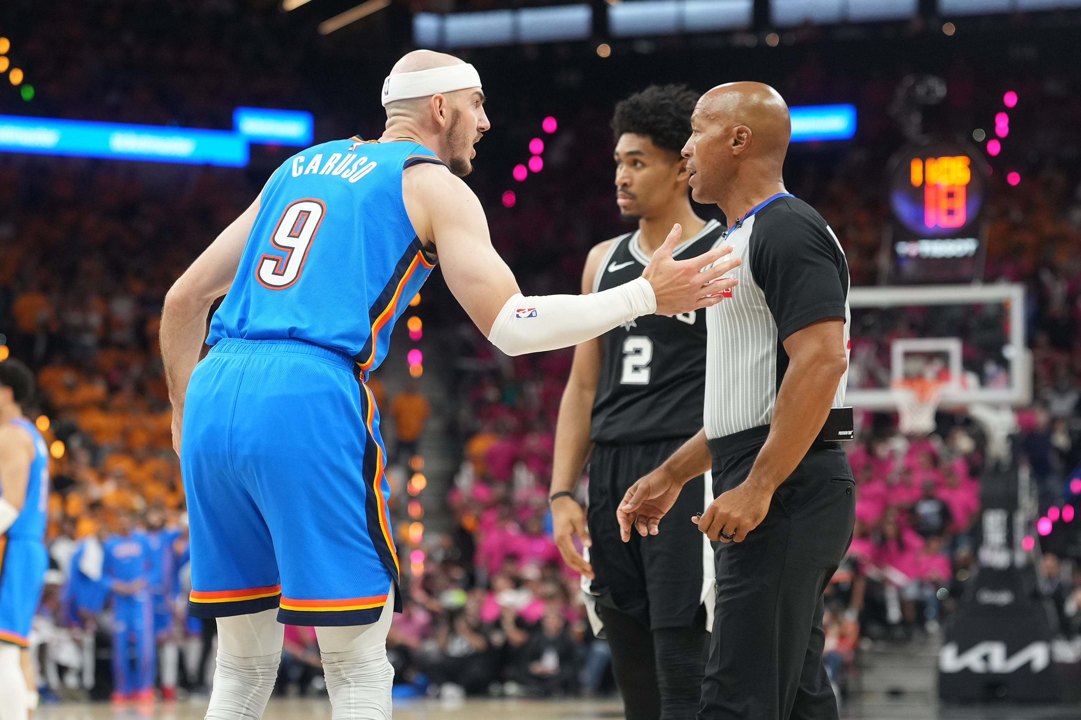 Thunder vs. Spurs: Live updates, highlights for Sunday's game 4