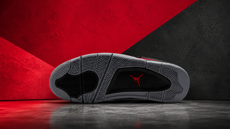 Air Jordan 4 'Toro Bravo' official images, release date