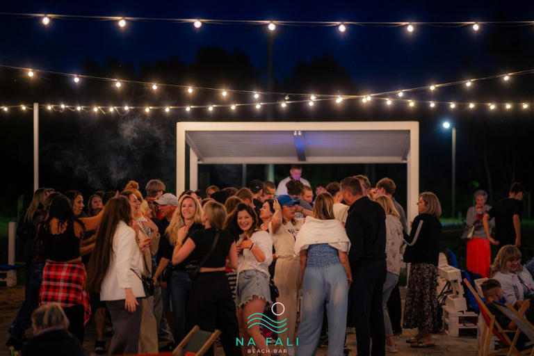 Wasilków. Na Fali Beach Bar rozpoczyna sezon! 23 maja Didżej Mietek ...