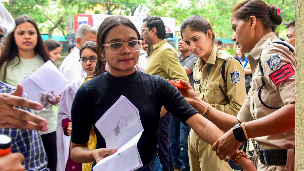 UPSC CSE prelims 2026 tomorrow: Key details, banned items and reporting ...