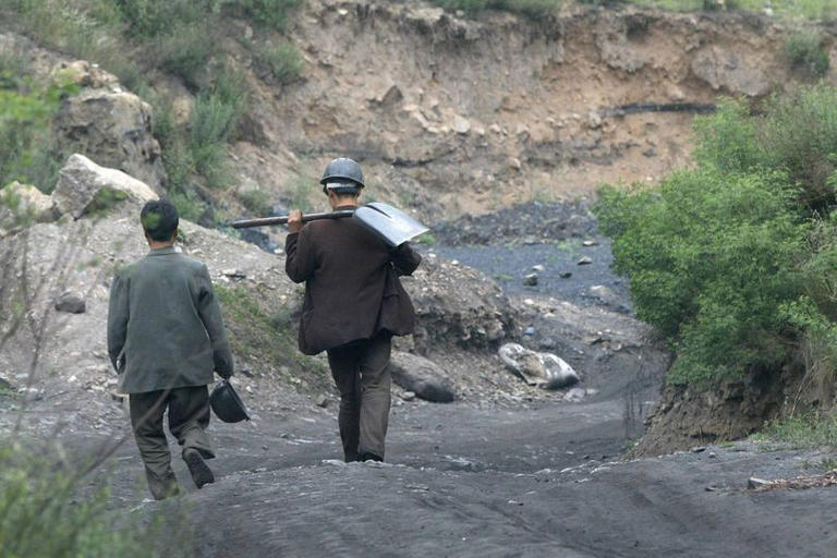 China coal mine explosion: At least 82 dead and 38 trapped miners in ...