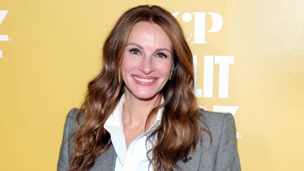 Julia Roberts to star in and produce Sony's 'Home Economics' movie ...