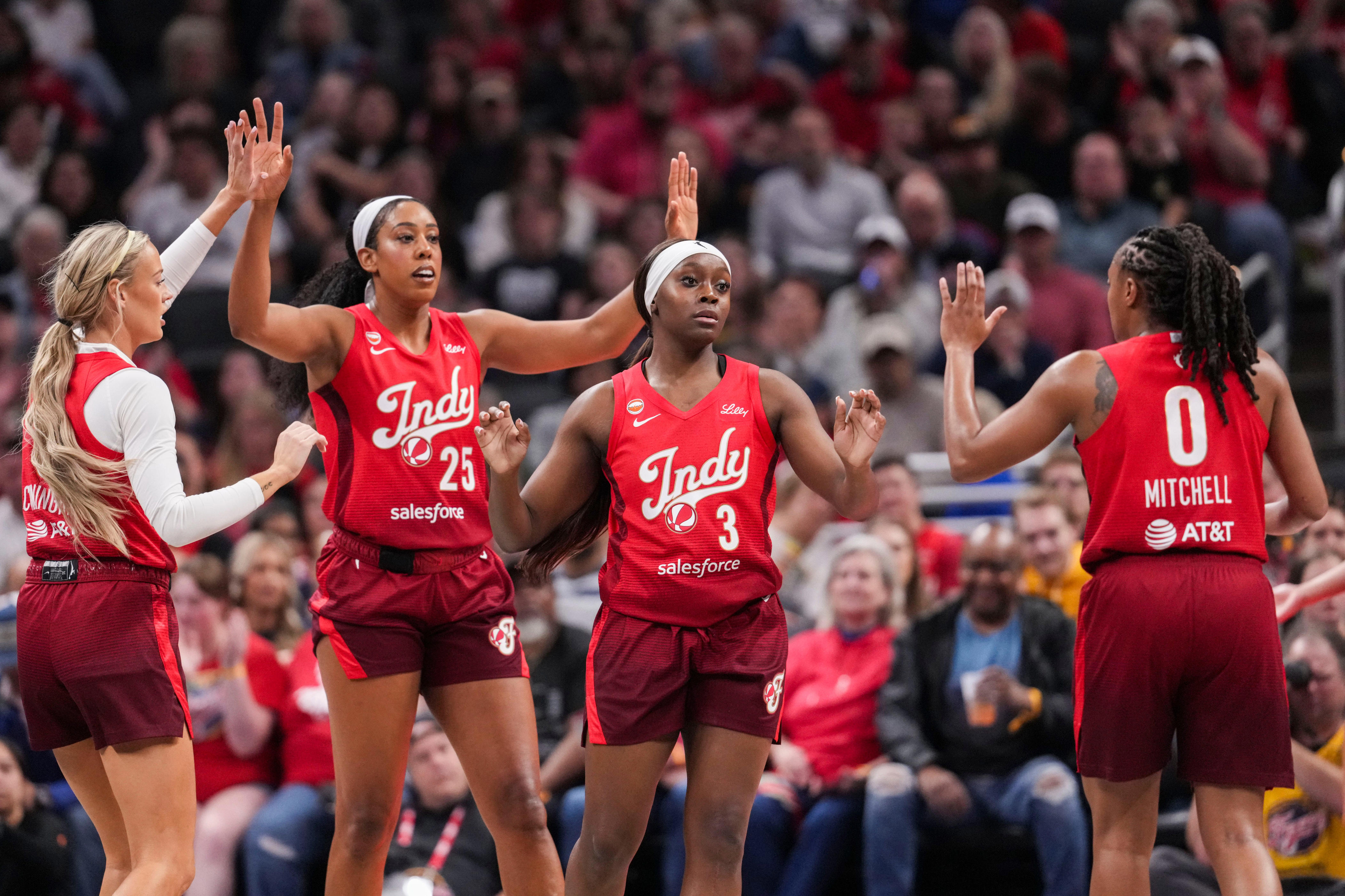 Indiana Fever, Caitlin Clark vs Golden State Valkyries tonight: Score ...
