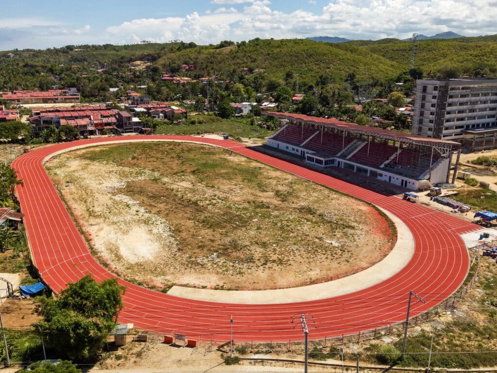 Liloan Olympic-standard oval and grandstand nearing completion