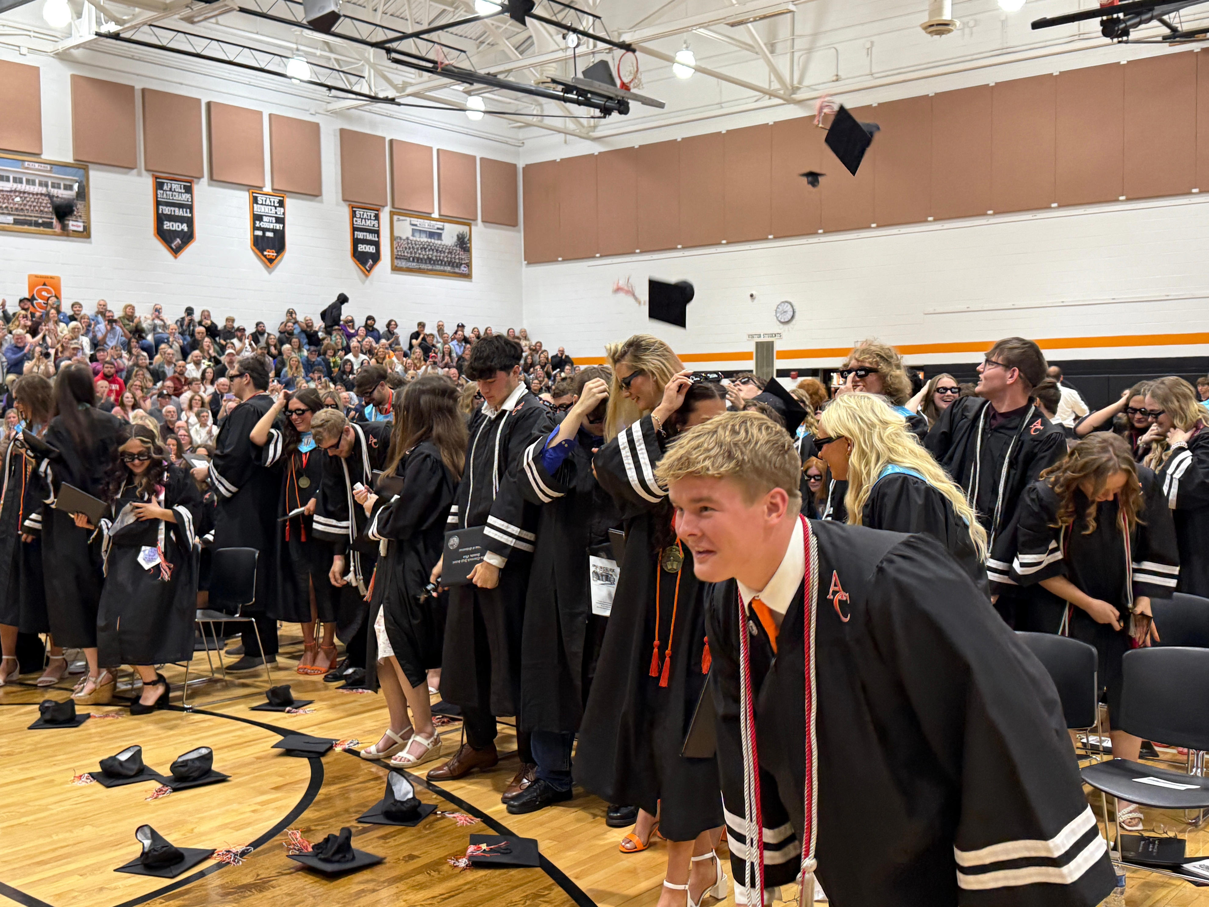 Amanda-Clearcreek High School celebrates 2026 graduation