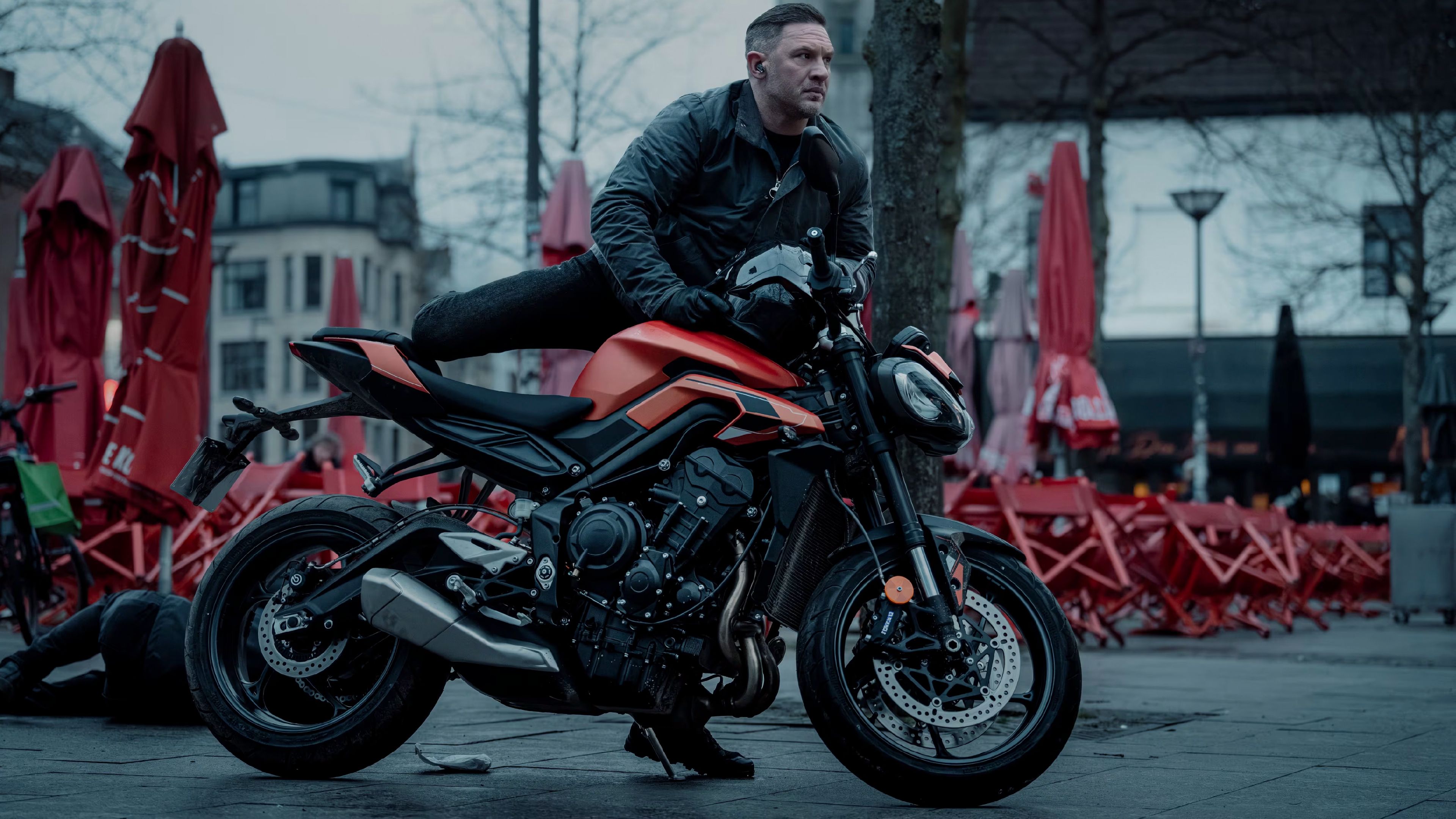 Tom Hardy & Guy Ritchie’s returning crime drama is chasing another ...