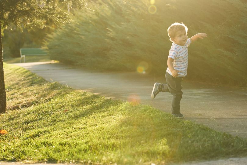 I'm a health visitor and will never force my child to say sorry - here ...