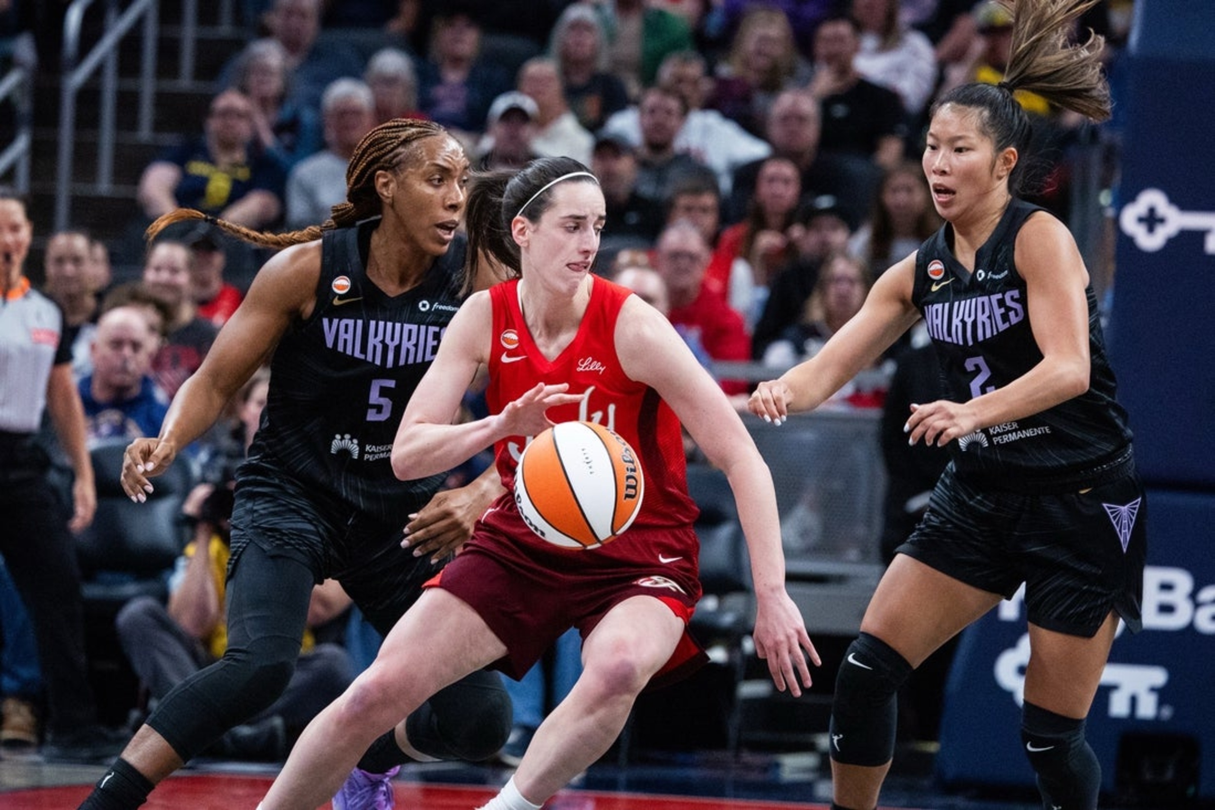 Caitlin Clark scores 22 in return as Fever fend off Valkyries
