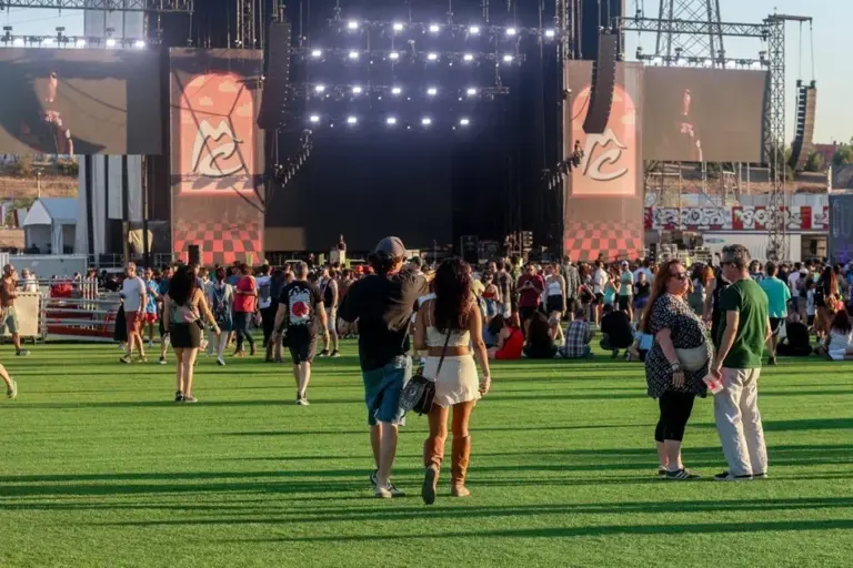 Psicosis acústica en Madrid: los vecinos y Ruido Bernabéu van a por el ...