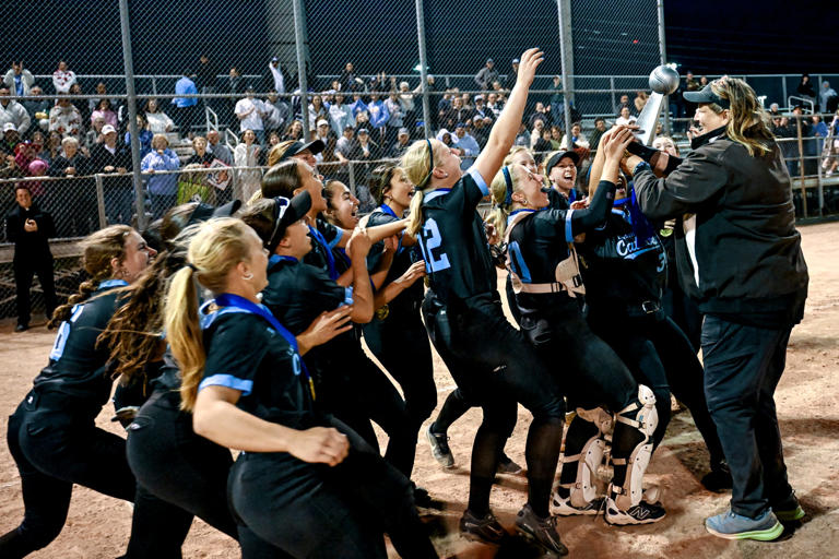 Classic repeat: Lansing Catholic fends off Grand Ledge to win softball ...