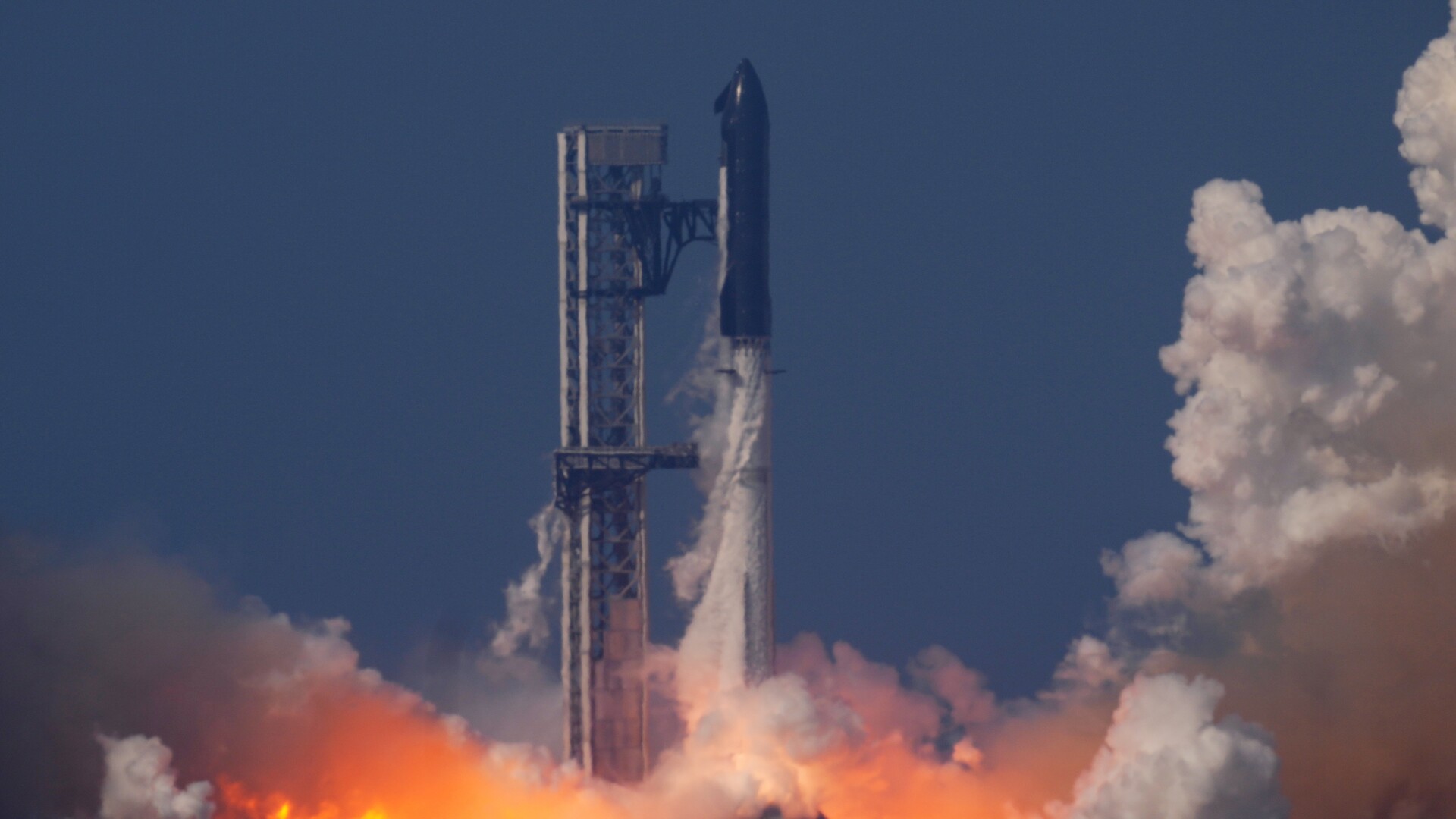 SpaceX launches largest rocket yet following earlier delay