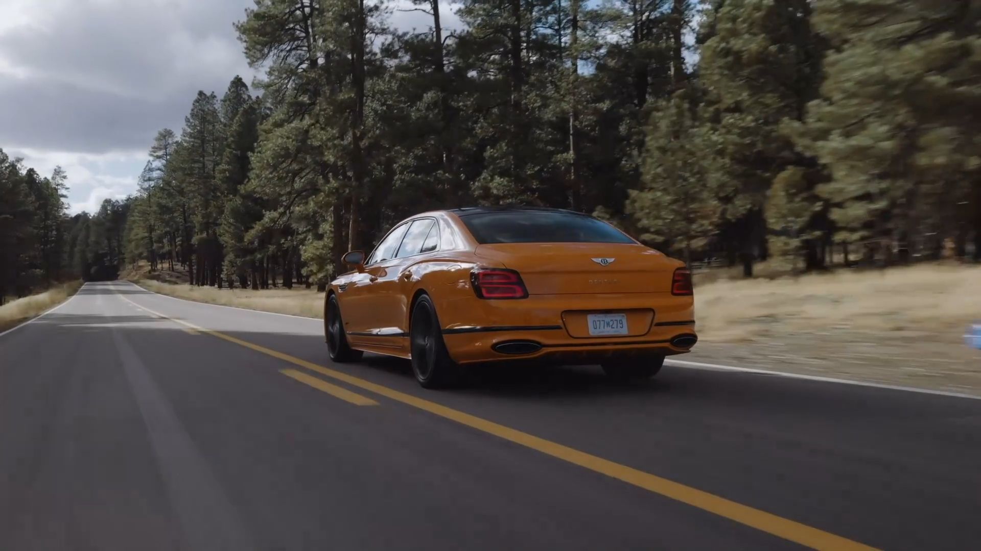 Der neue Bentley Flying Spur - höhere Leistung, geringere Emissionen