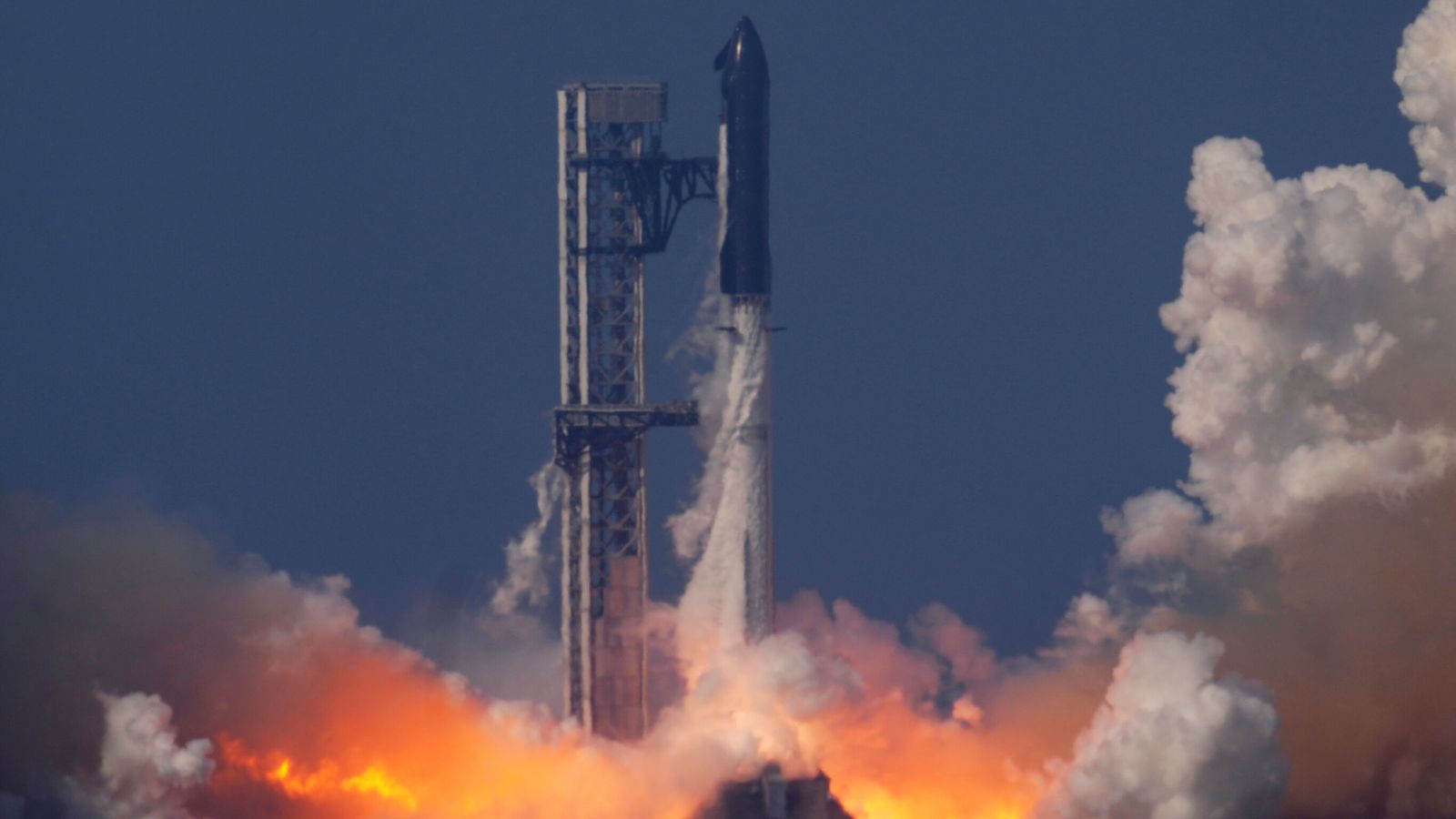 SpaceX launches high-stakes test flight as record-breaking stock market ...