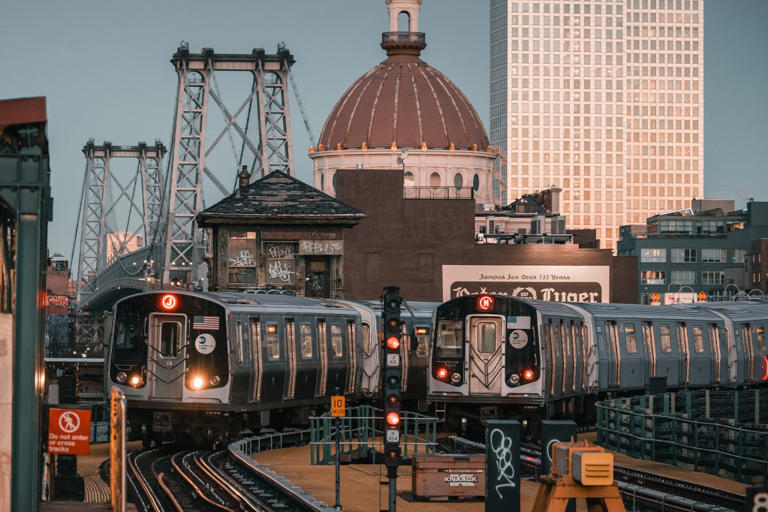 14-year-old killed, another teen critical after Williamsburg Bridge ...