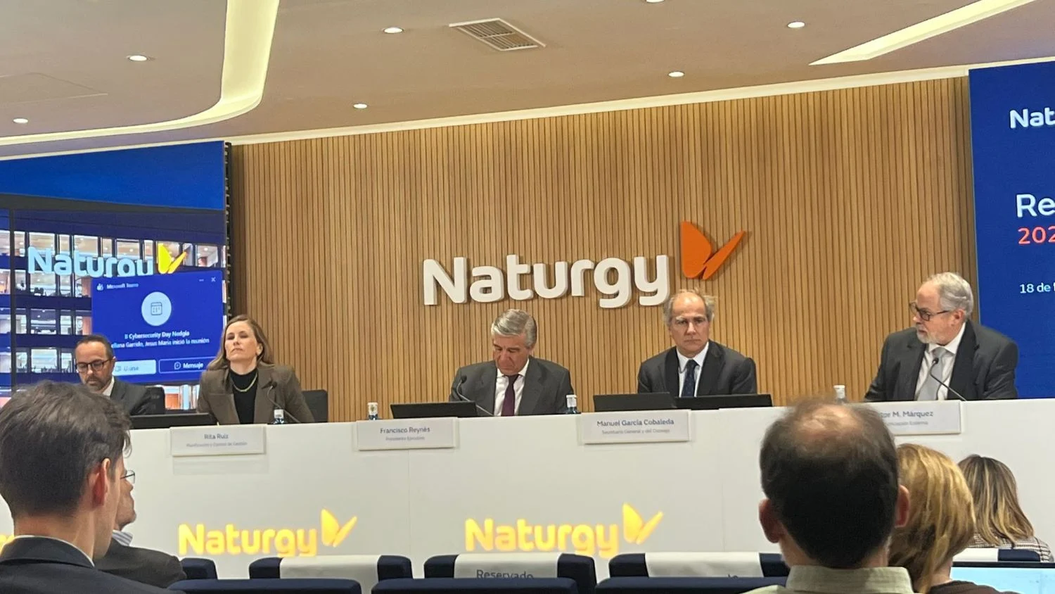 Naturgy se dispara en bolsa tras la salida de CVC de su accionariado