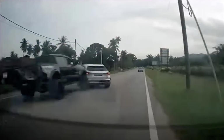 Facebook ‘buyers’ flee with RM100,000 Ford Ranger after test drive in ...