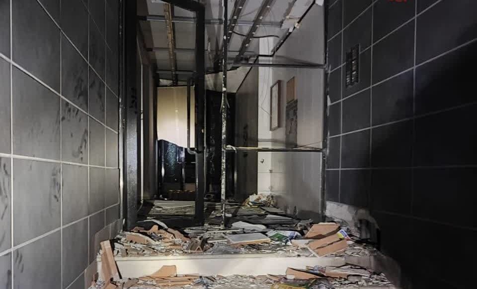 Bomba esplode in un condominio, paura nella notte alla Romanina: