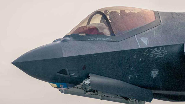 Video: Poland receives first F-35A Husarz jets and enters the era of ...