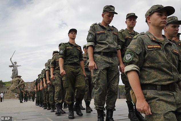 British general says we should be scared of 'formidable' Russian army