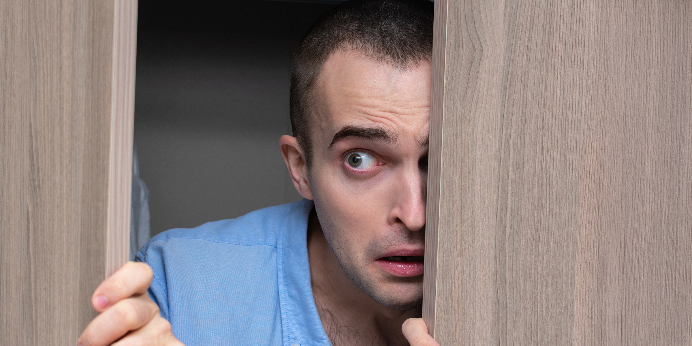 New husband discovers wife's secret after stepdaughters invite him to ...