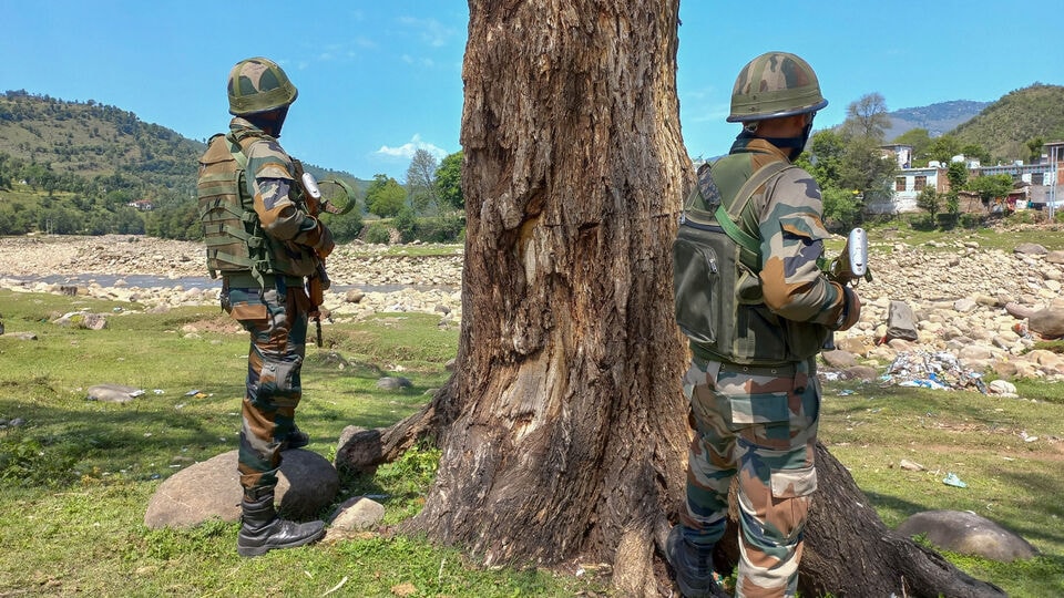 Encounter breaks out between security forces, terrorists in J&K's ...