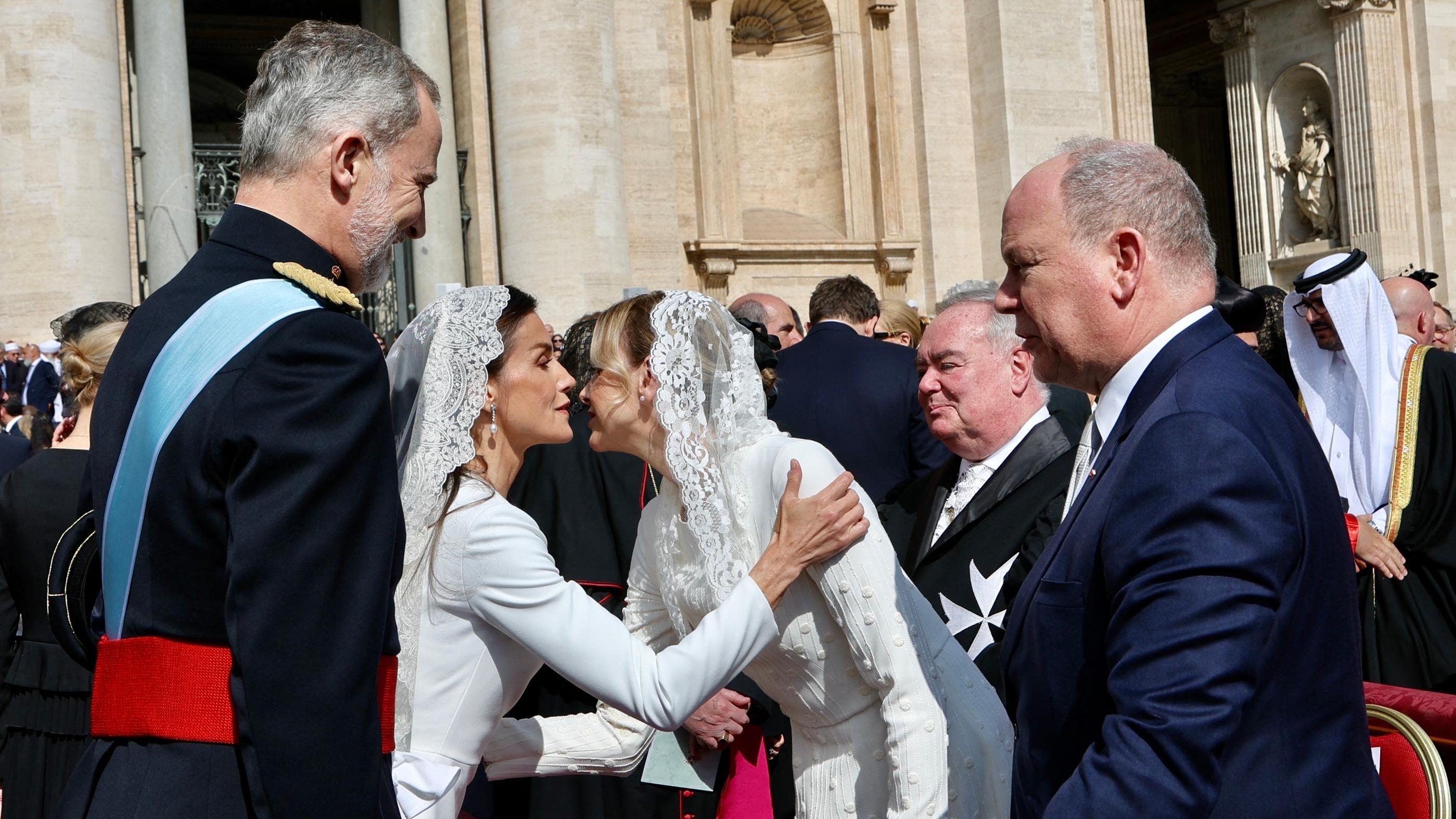 Charlene et Albert de Monaco reçus à Madrid par Letizia et Felipe VI d ...