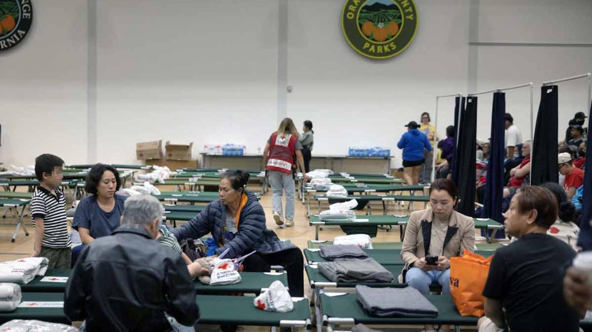 Fuga tóxica en California obliga a evacuar a miles; hay riesgo de explosión