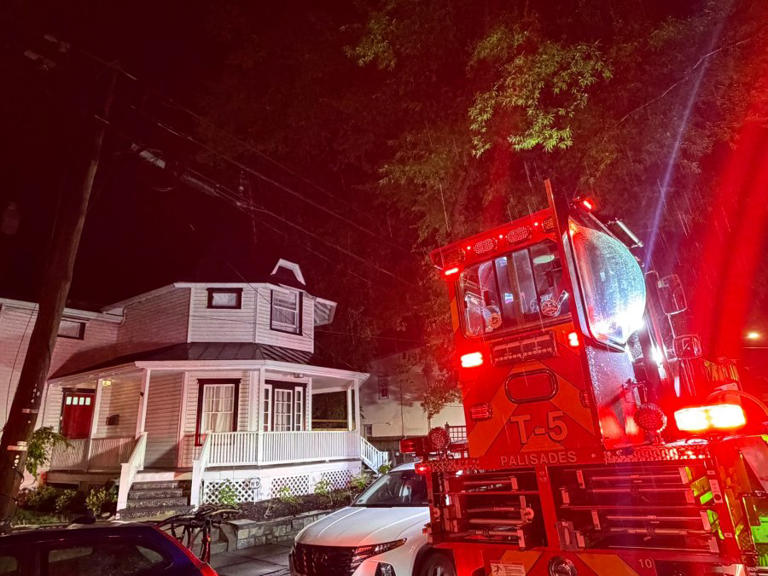 Electrical vehicle fire extends to part of outside deck in DC