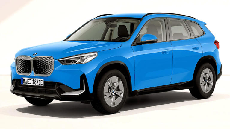BMW is pausing some iX1 production because it ran out of boring wheels