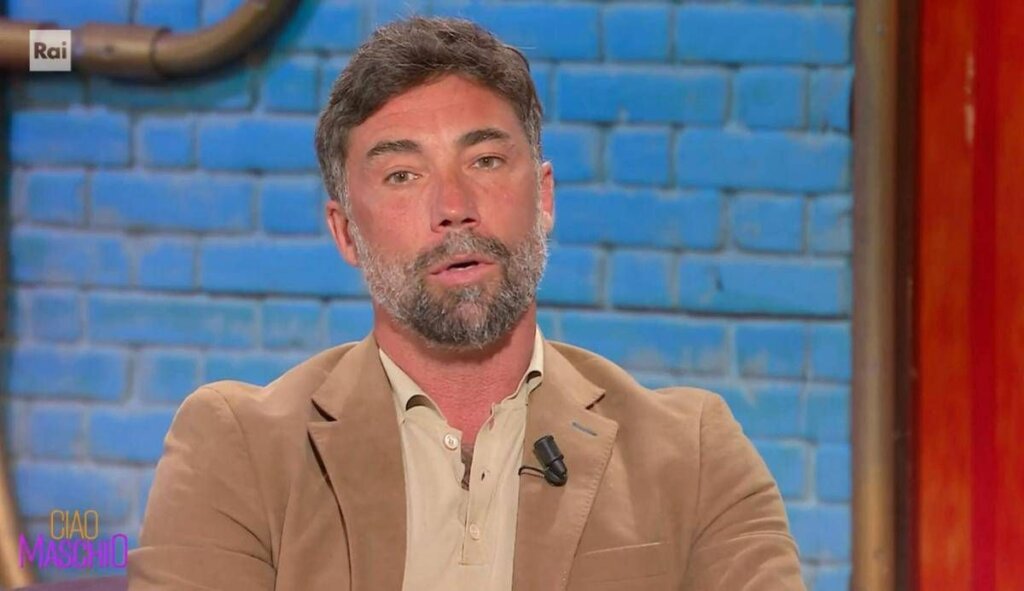 Vittorio Brumotti a 'Ciao maschio': "Maradona mi disse che la droga lo ...