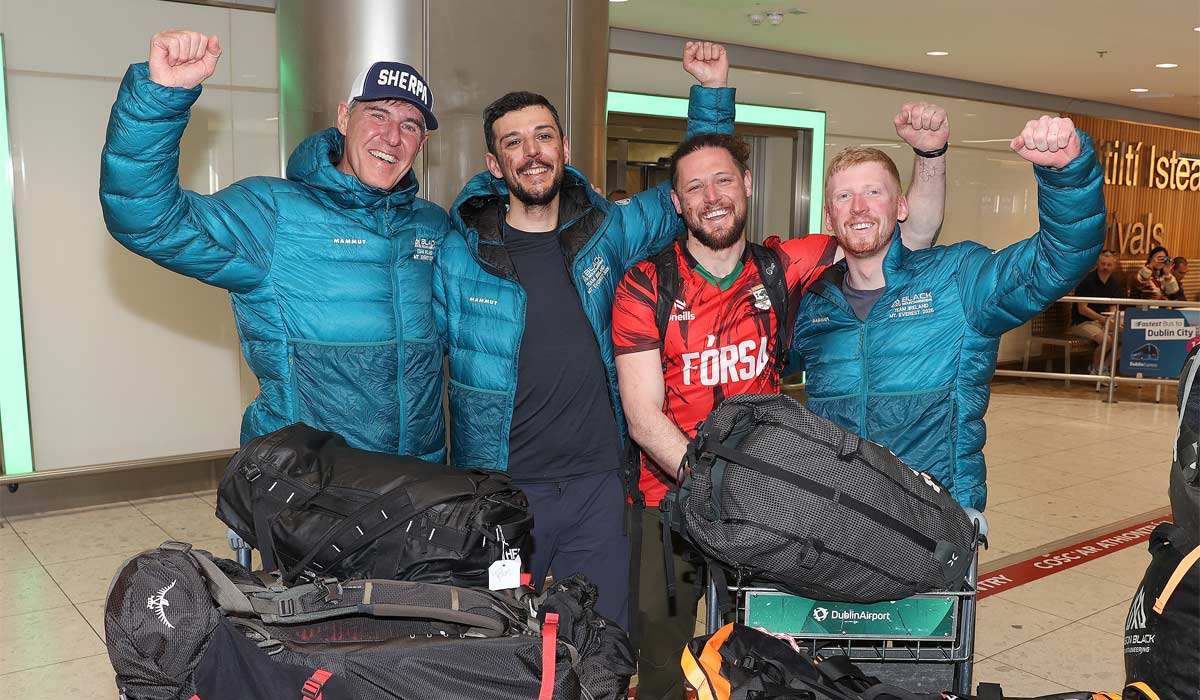 Pics: Everest conquerors make triumphant return home to Ireland