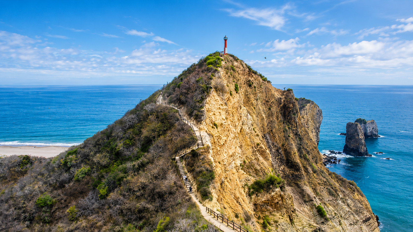 A cliffside lighthouse overlooking Manabí’s rugged coastline