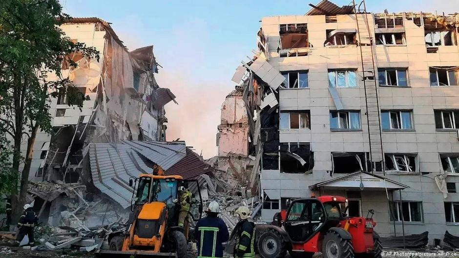 Ukrainian strike in Russian-controlled area leaves 10 dead