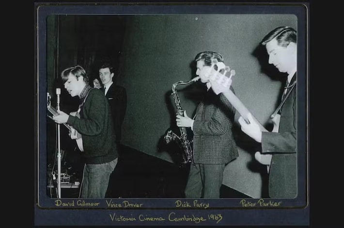Dick Parry, saxofonista que marcou clássicos do Pink Floyd, morre aos ...
