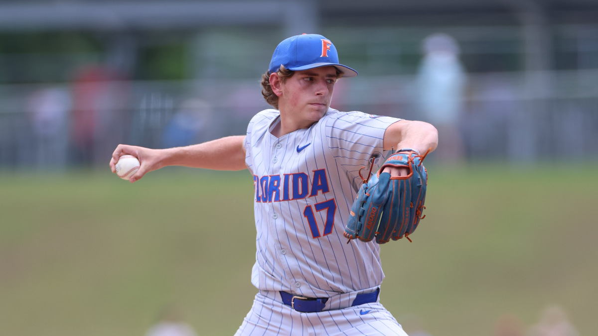 Kevin O’Sullivan provides injury update on UF pitcher Russell Sandefer
