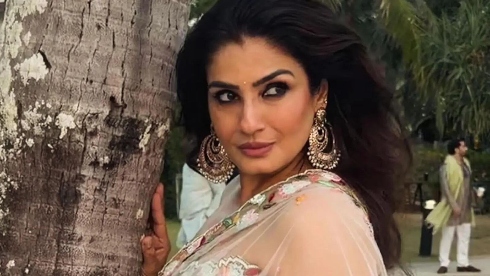 Raveena Tandon urges Punjab CM Bhagwant Mann to keep stray dog drive ...