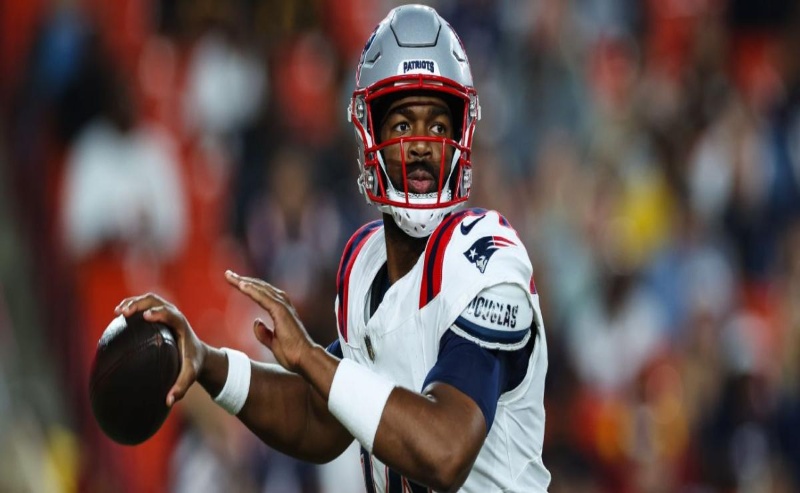 Cardinals Jacoby Brissett contract standoff sparks major questions ...